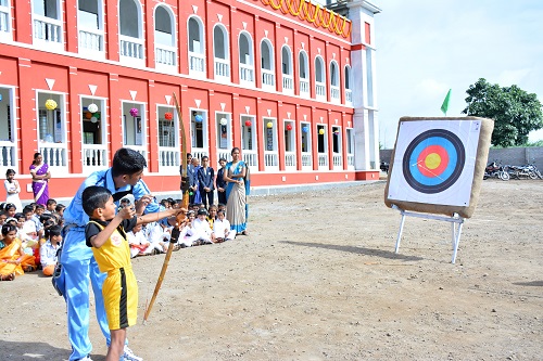 JJ International School